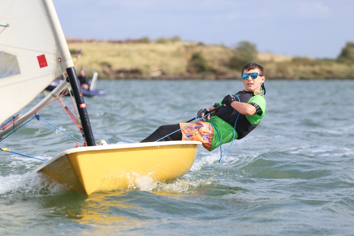 Sailing on the River Medway